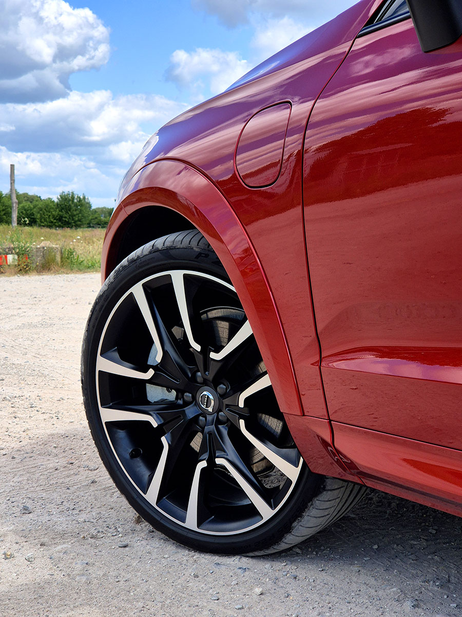 Anyone have extension flares? | SwedeSpeed - Volvo Performance Forum